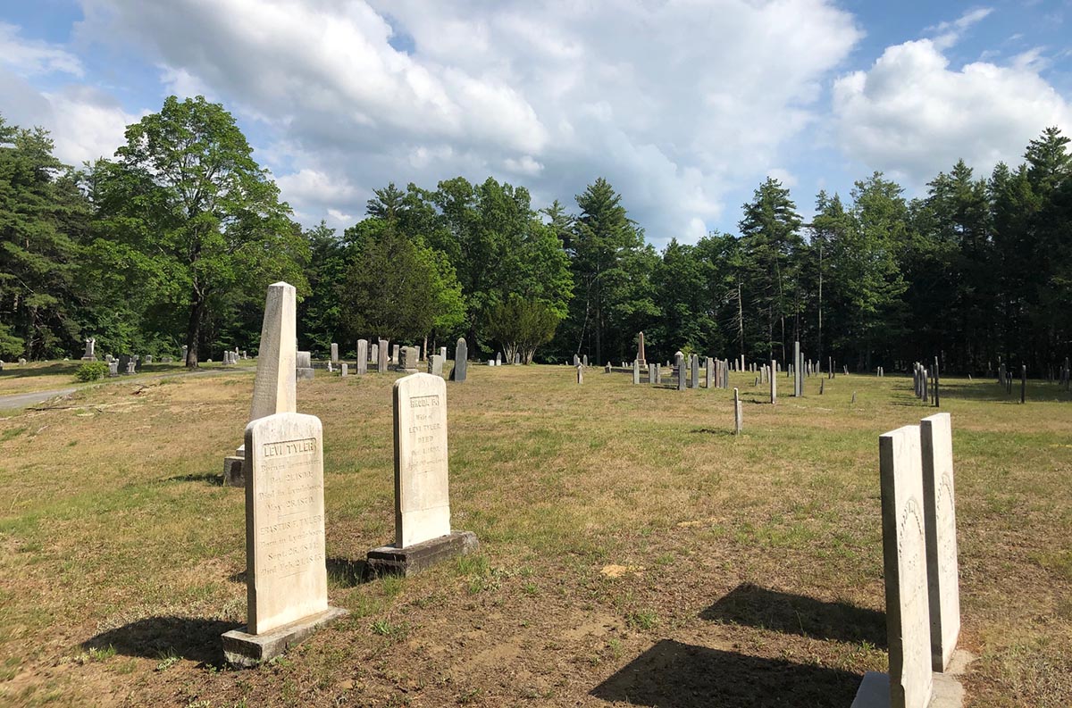 Vale End Cemetery Wilton NH: Haunted Cemeteries NH - Haunted Places